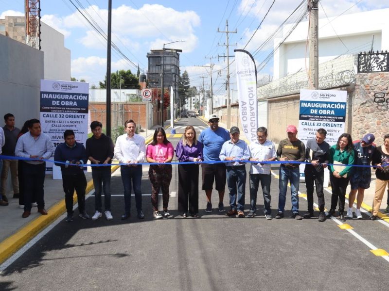 Paola Angón inaugura obras en San Pedro Cholula | Contundente